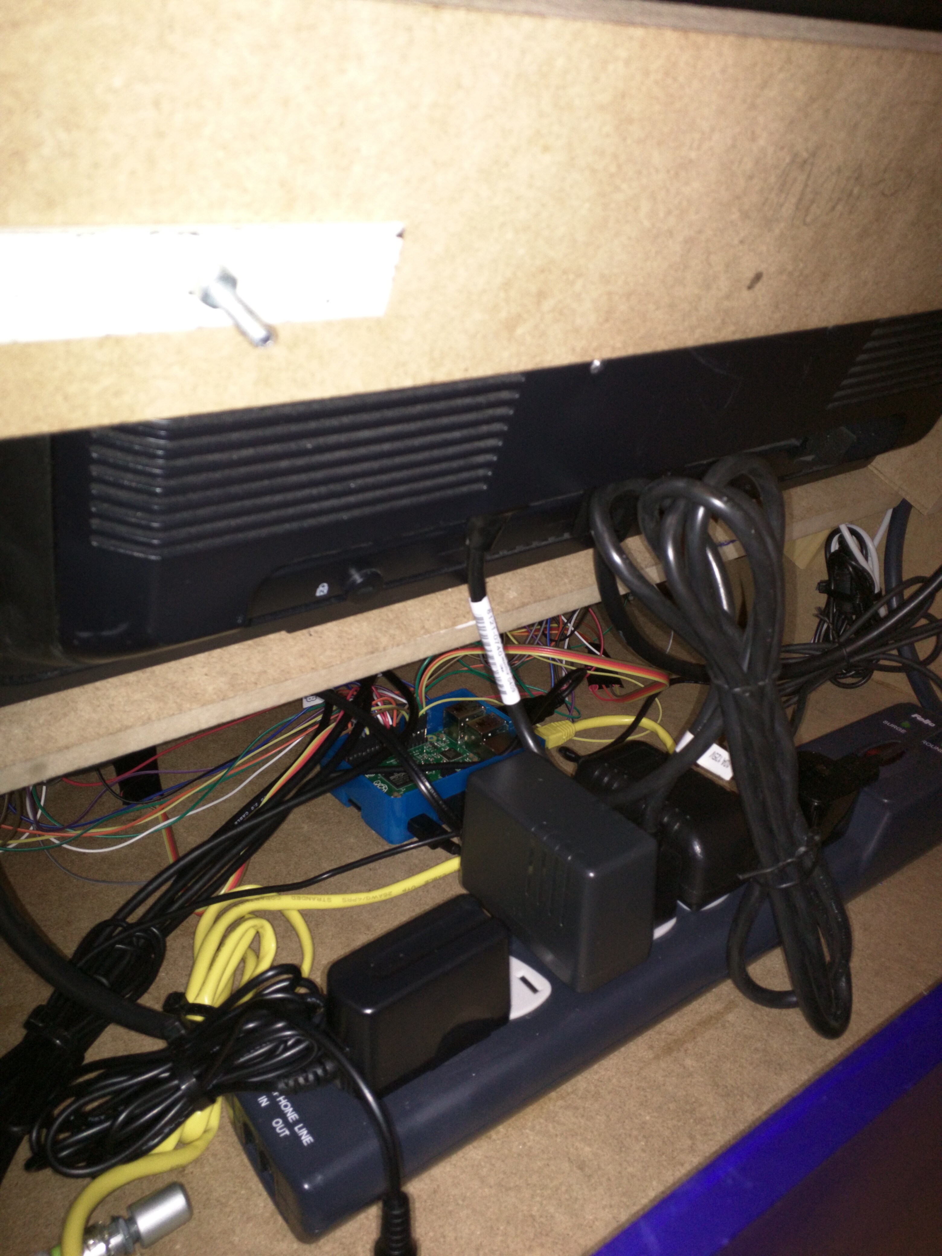 Raspberry Pi Bartop Arcade | DroidKid
